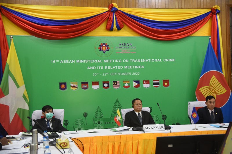 Drone များကို အသုံးပြုပြီး ပြင်းအားမြှင့်ဖောက်ခွဲရေးပစ္စည်းများဖြင့် အက ...