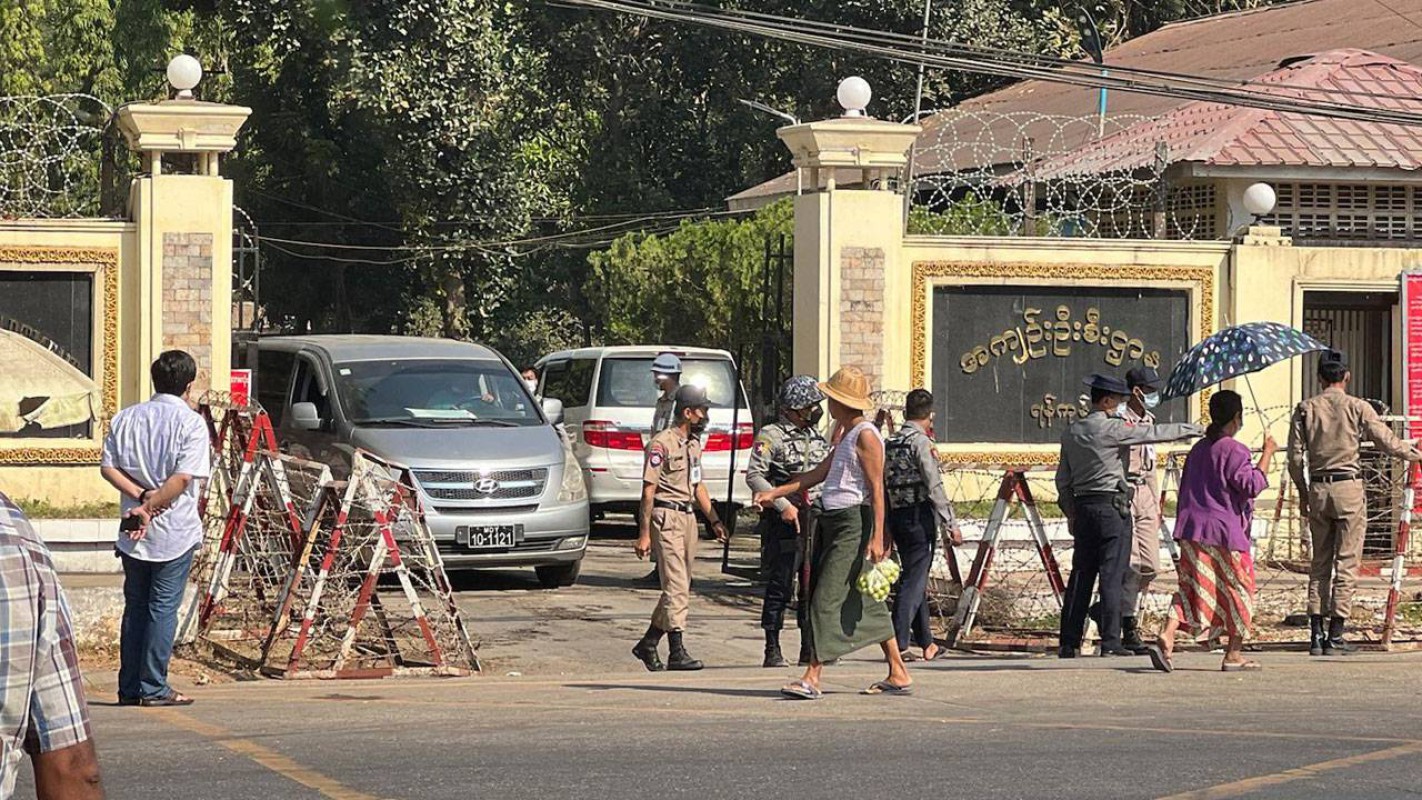 အင်းစိန်အကျဉ်းထောင်၌ ပေါက်ကွဲမှု ၂ ကြိမ်ဖြစ်ပွားခဲ့ရာ ထောင်ဝင