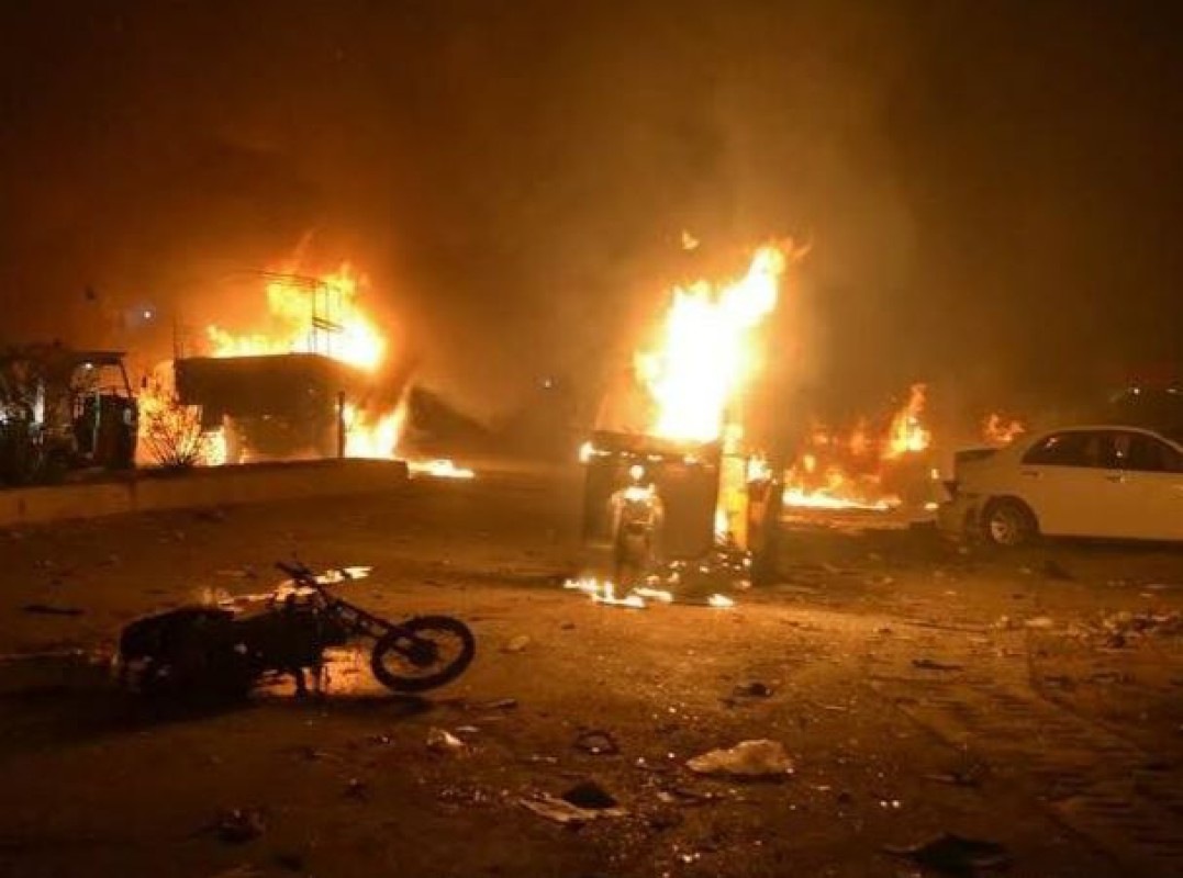 ပါကစ္စတန်နိုင်ငံတွင် ဖြစ်ပွားခဲ့သော အသေခံဗုံးခွဲမှုကြောင့် စစ်သား ၄ ဦးသေဆုံးပြီး အရပ်သား ၂၂ ဦး