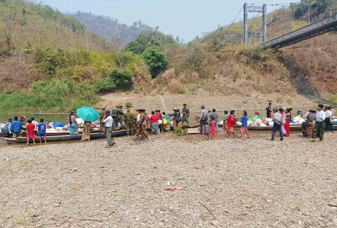 ပလက်ဝမြို့နယ်ရှိ အိမ်ထောင်စု ၄ဝဝ နီးပါးမှ လူဦးရေ ၁၅ဝဝ ကျော် မူလနေရပ်တွင