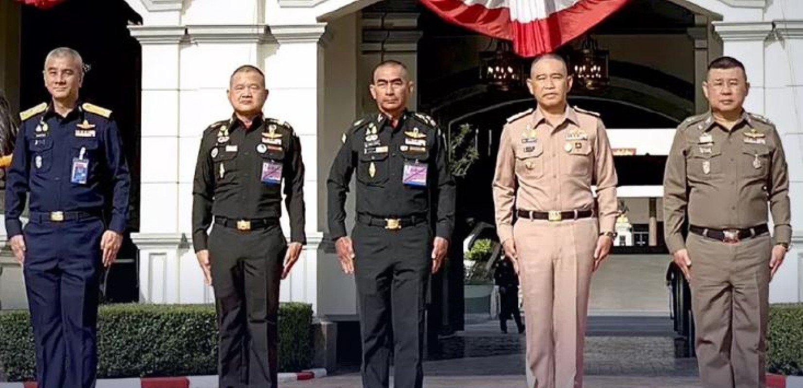 ရွေးကောက်ပွဲမှာ မဲအများဆုံးရရှိထားတဲ့ Move Forward ပါတီခေါင်းဆောင်ကို