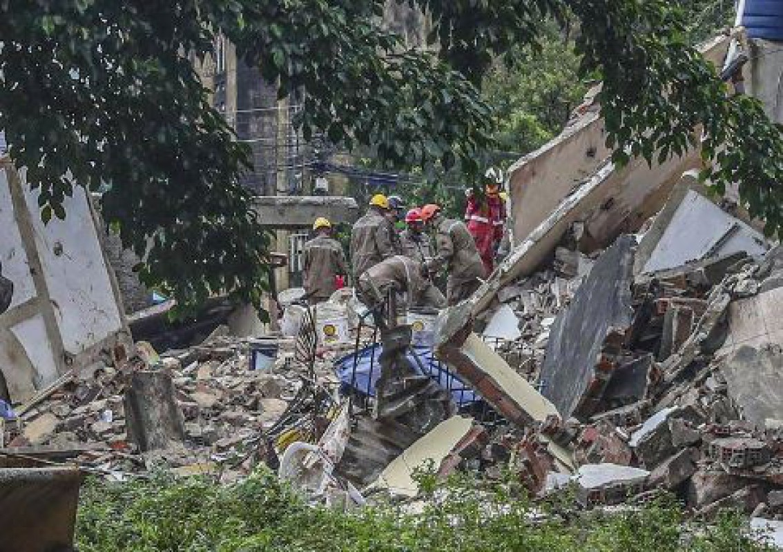 ဘရာဇီးနိုင်ငံတွင် အဆောက်အဦးတစ်ခု ပြိုကျခဲ့ပြီး အနည်းဆုံးလူ ၈ ဦး သေဆုံး