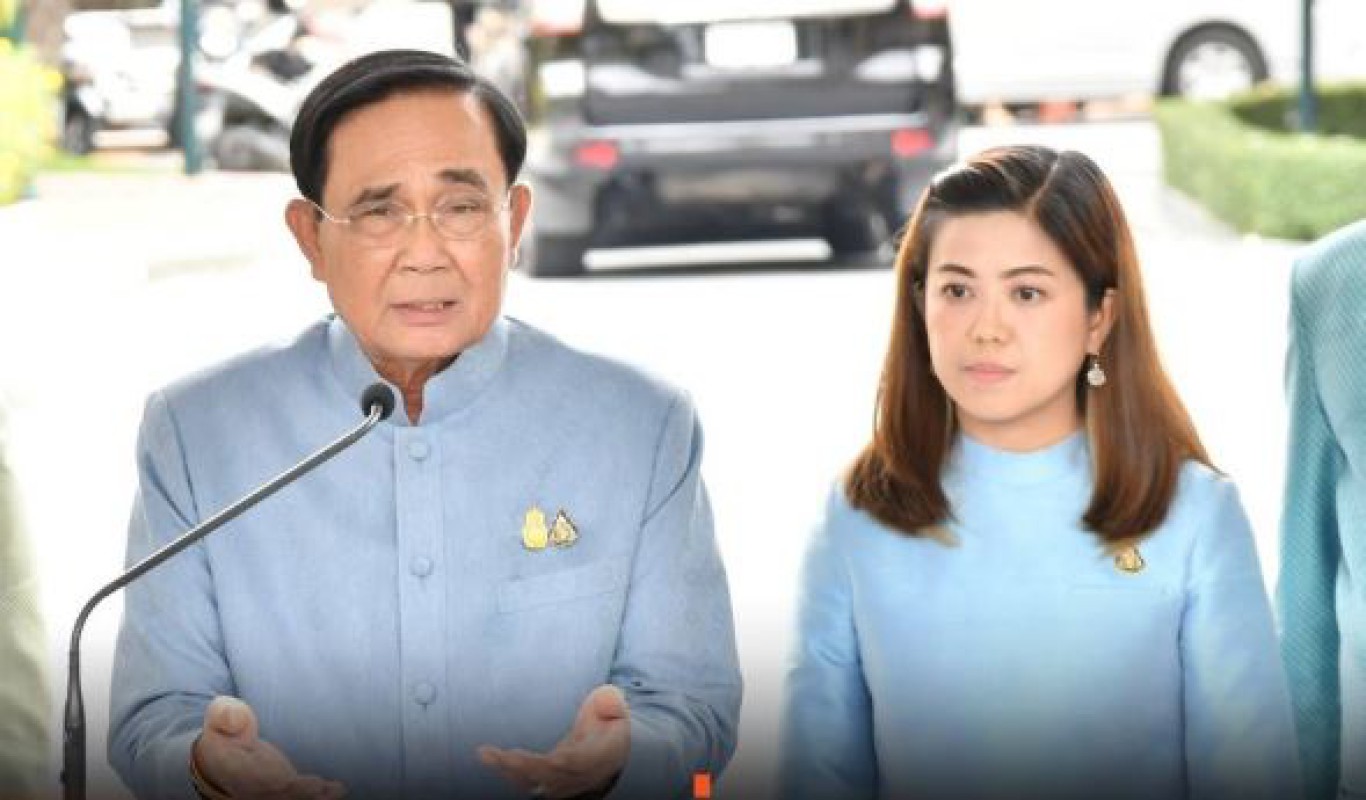 ထိုင်းဝန်ကြီးချုပ်အဖြစ်က အနားယူပြီးနောက် သာမန်အရပ်သားပုံစံမျိုးဖြင့်သာ