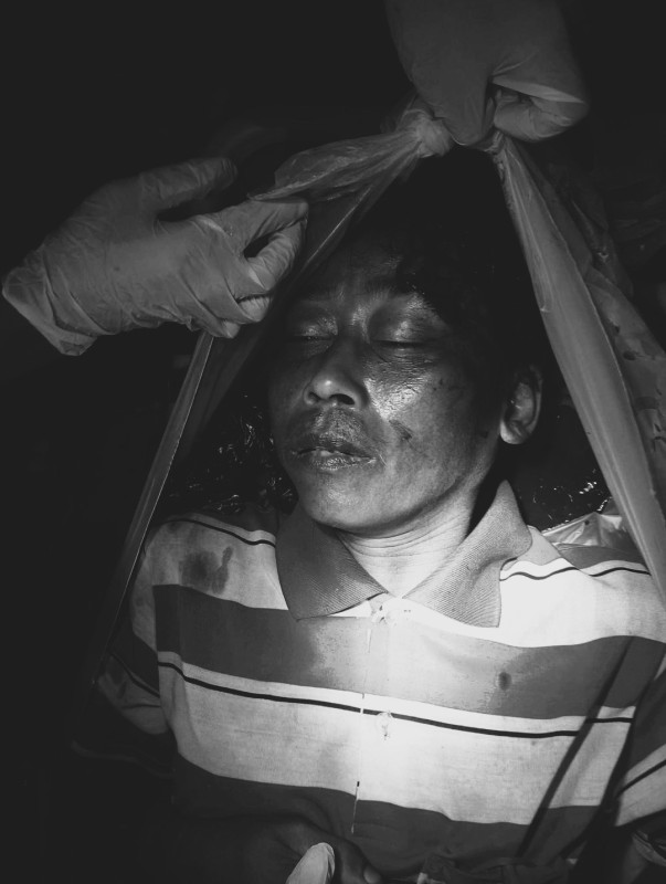 ပုသိမ်ကြီးမြို့၌ စိတ်ရောဂါသည် အမျိုးသားတစ်ဦးအား Express ကားတစ်စီးမှ ဝင