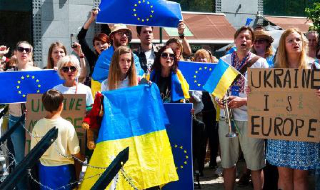 ယူကရိန်းစစ်ပွဲနဲ့ပတ်သက်ပြီး ဥရောပသမဂ္ဂအဖွဲ့ဝင်နိုင်ငံသား ၃၇ ရာခိုင်နှုန်း လိုလားထောက်ခံခြင်းမရ